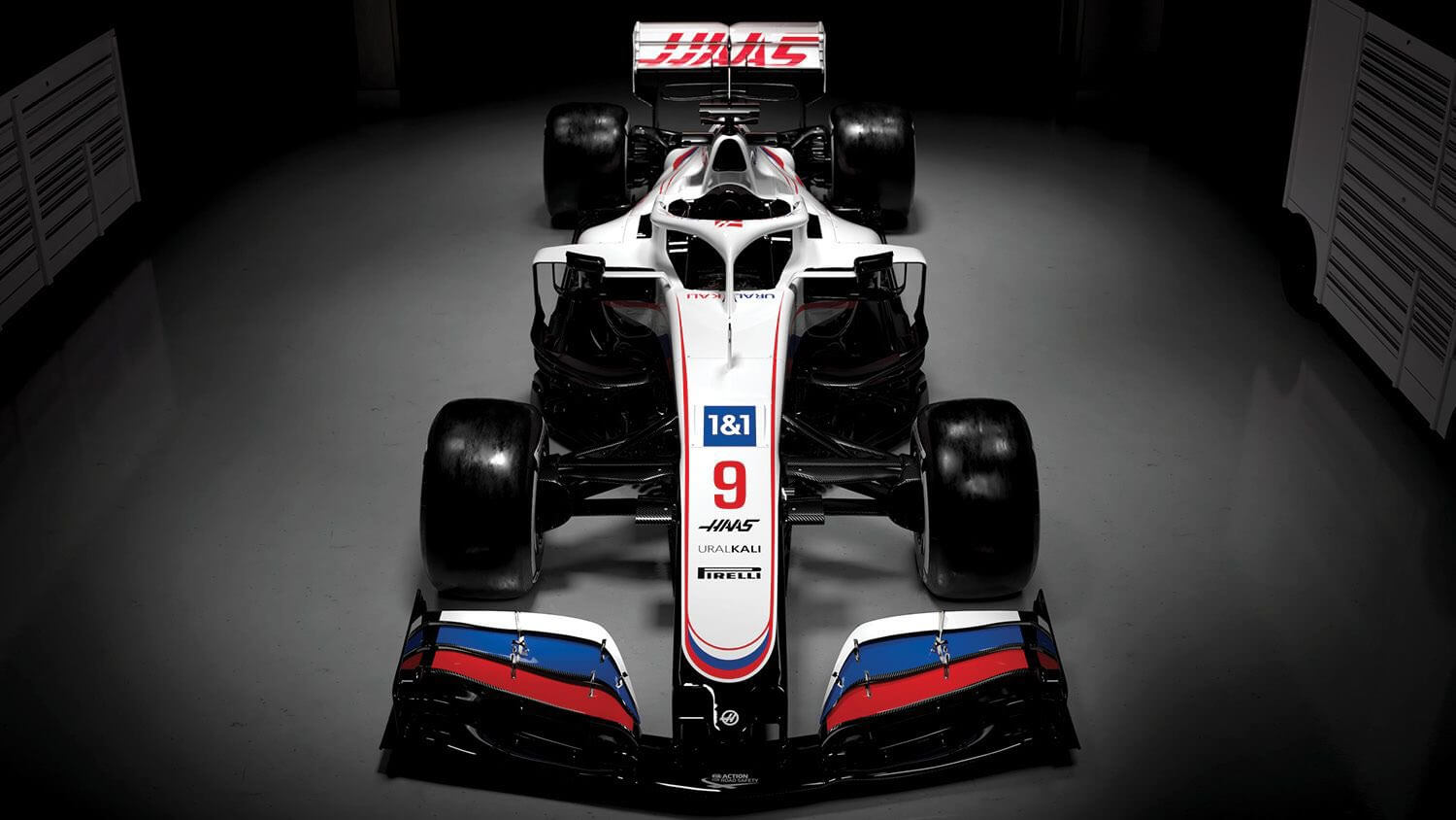 Haas Reveal 2021 F1 Livery - Lights Out