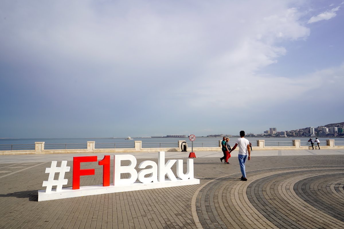 Baku City Circuit: The Ultimate Track Guide - Lights Out